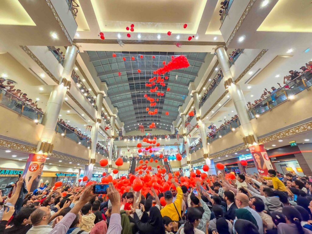 Khalidiyah Mall Showered Visitors with Love (and Prizes!) in a ...